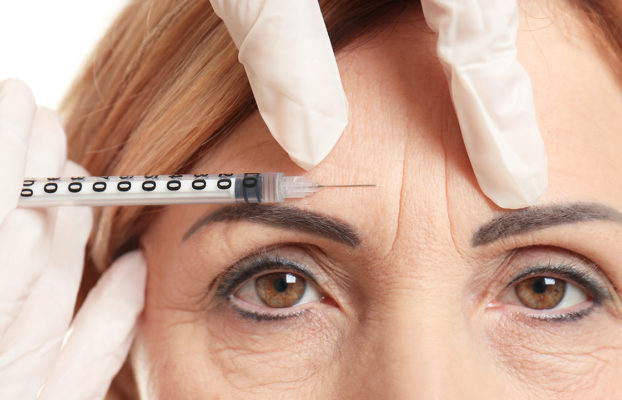 Épilation du menton | Celamed Champs-Élysées